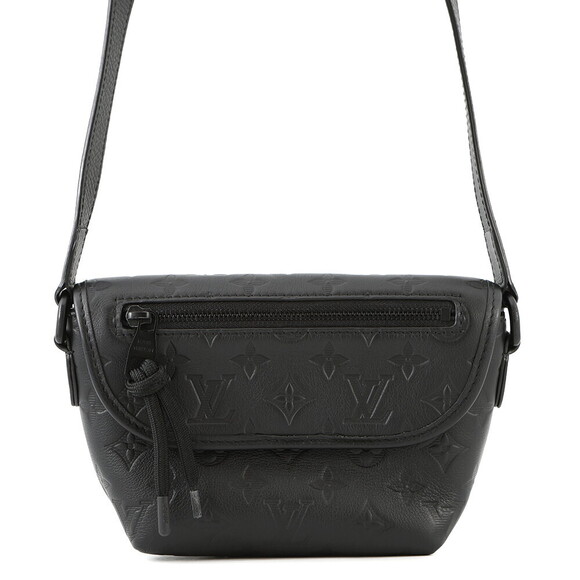 Louis Vuitton | Bags | Louis Vuitton Monogram Shadow Black Pulse Bum ...